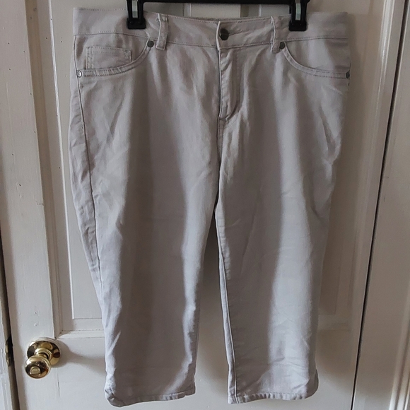 d. jeans | Pants & Jumpsuits | D Jeans Cream Capricropped Jeans | Poshmark